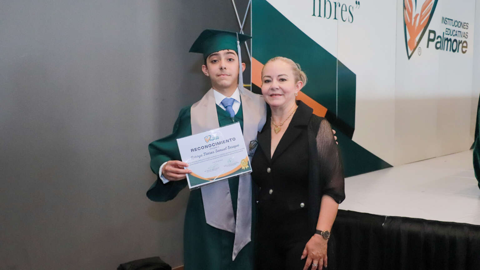 Graduación 2024 : Secundaria – Palmore